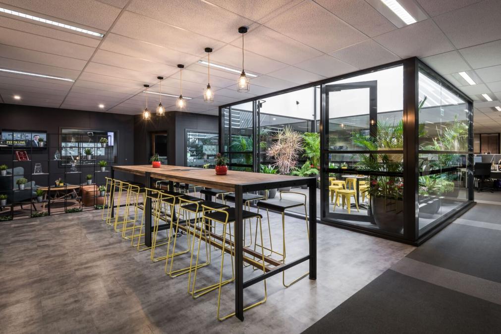 Macquarie Media office Perth | office interior Australia | United Workplace